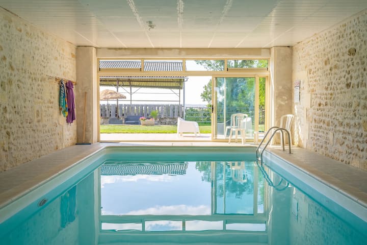 Grand Gite 16 Personnes - Marennes