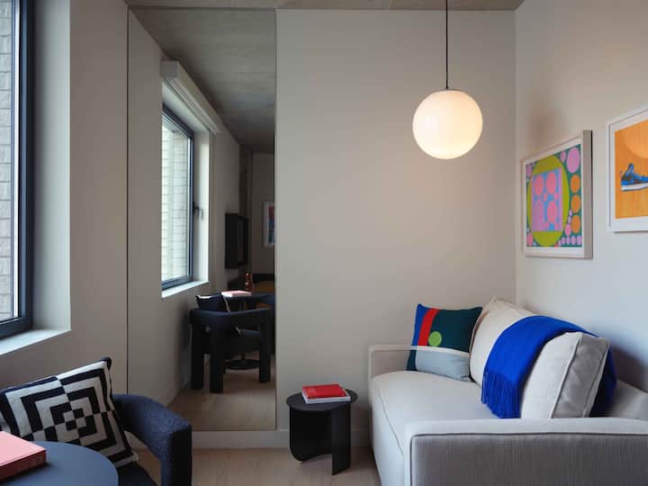 Queen Room At Penny Williamsburg, Pet-friendly! - Manhattan, NY