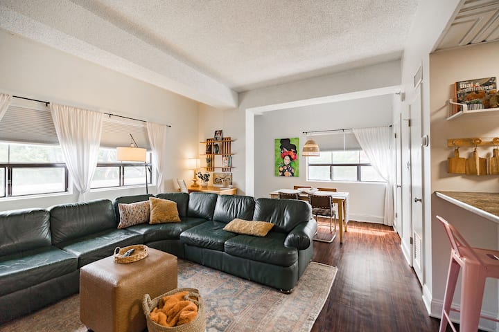 Heart Of Downtown Athens - Vibrant 2br - Athens, GA