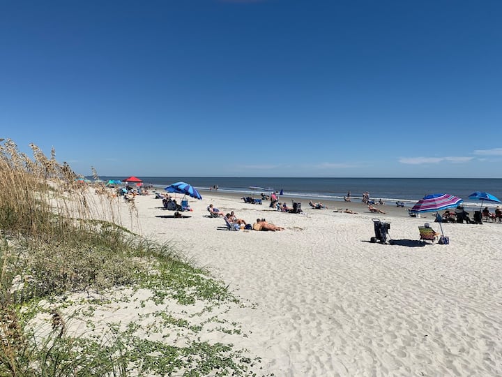 Just Steps To Folly Field Beach  - 2 Bd 2 Ba Condo - Hilton Head Island, SC