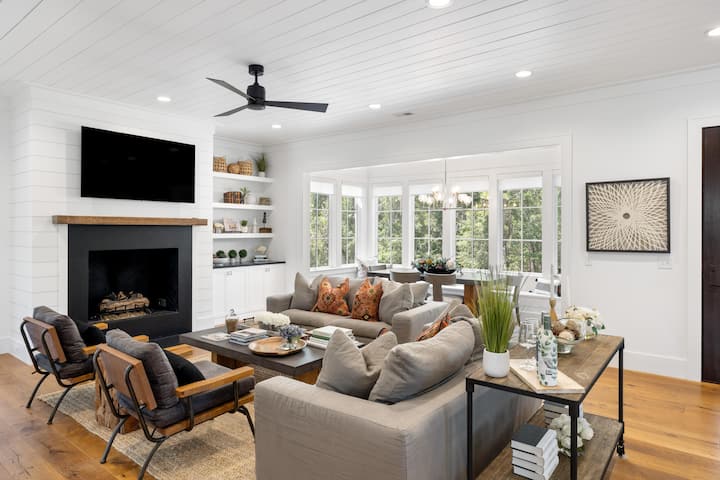 Privacy Plus Steps To Walking & Biking Trails - Bluffton, SC