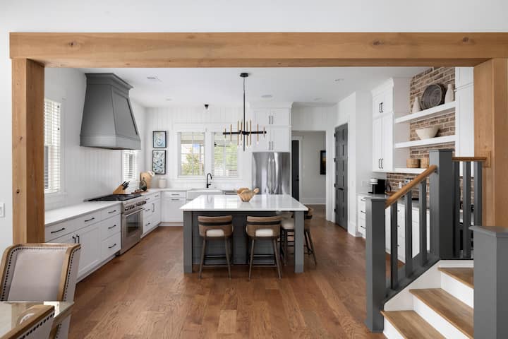 Bunk Room + Outdoor Porch In Heart Of Moreland - Bluffton, SC