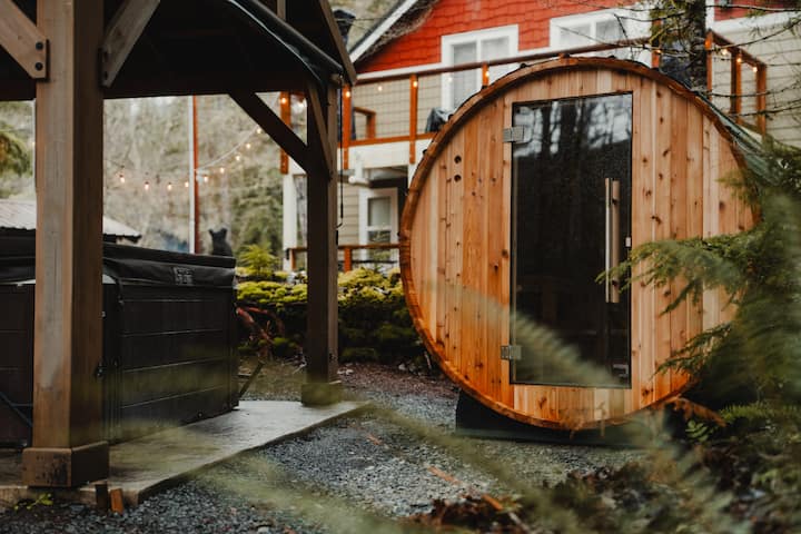 Mt Rainier Cabin - Sauna! Hot Tub! Jetted Tub! Ev! - Ashford, WA