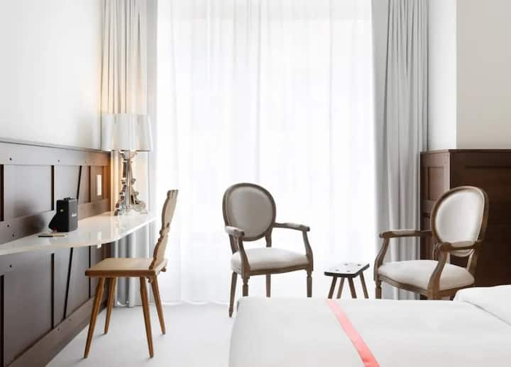 Wow Room & Easy Walk To Munich's Shopping Streets - Munich