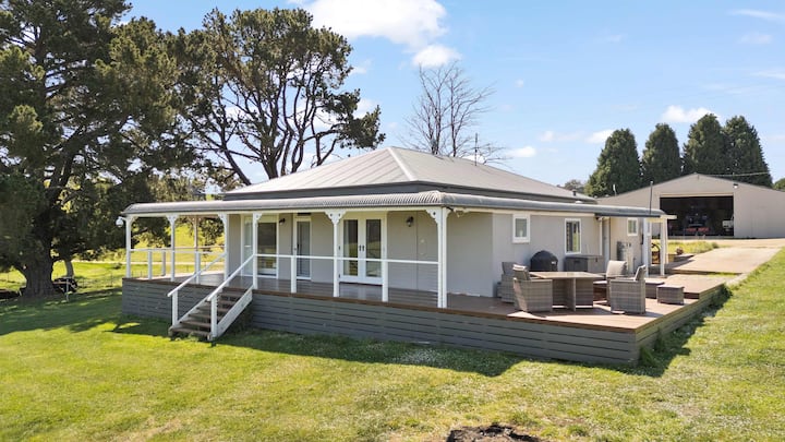 Rosevilla Retreat - Beautiful Farm Getaway - Blue Mountains