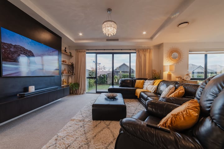 Sunlit Sanctuary With Private Patio In Wigram - Christchurch, New Zealand