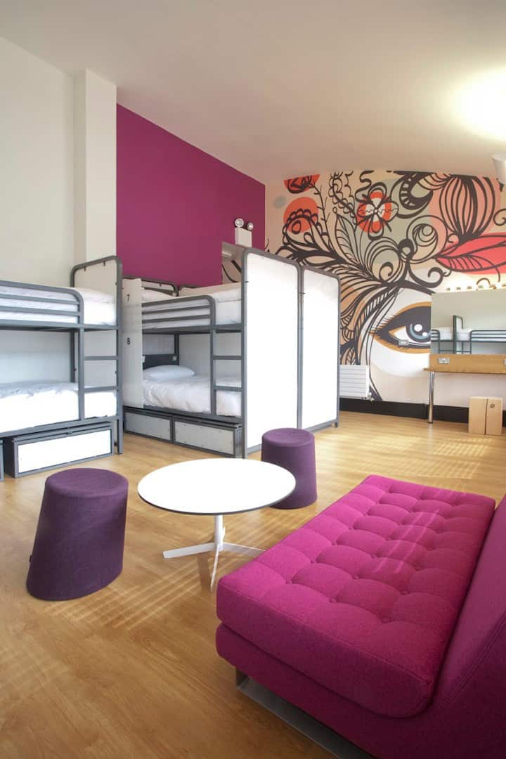 Generator - 6-bed Female Dormitory Room - Dublin
