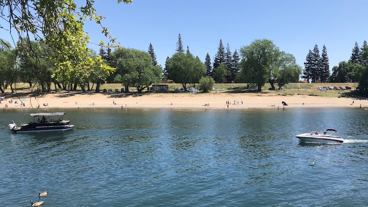 2 Cozy Grand Suites | Work & Relax In Folsom! - Folsom