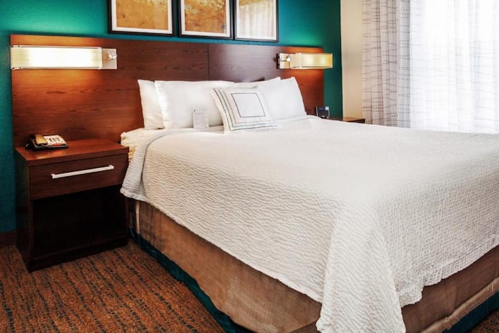 Rocky Mount Retreat | Sightseeing. Free Breakfast - Rocky Mount, NC