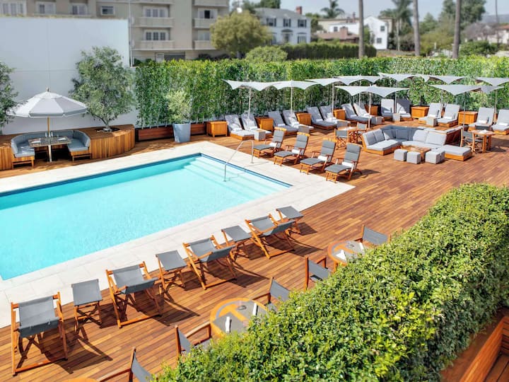 2 Charming Rooms Perfect For Family Staycation - Culver City, CA