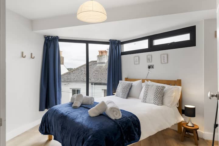Modern Townhouse In Central Falmouth, Nr Seafront! - Falmouth