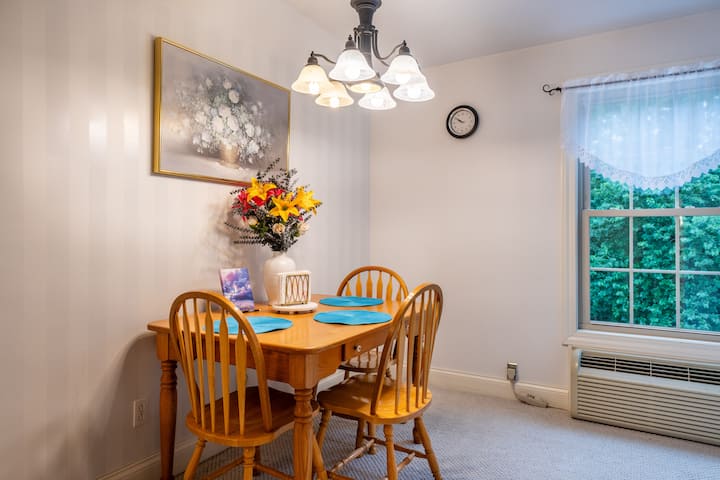 Owls Nest Retreat - Georgetown, OH