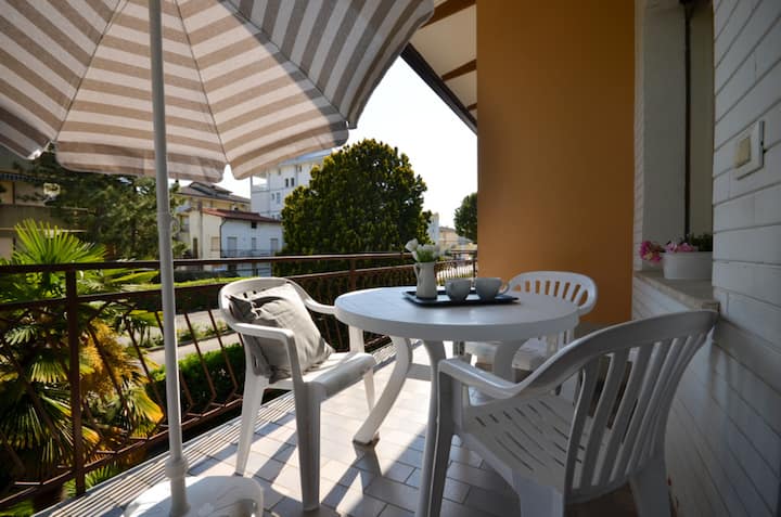 Appartement Dans Une Villa Avec Jardin - Bibione