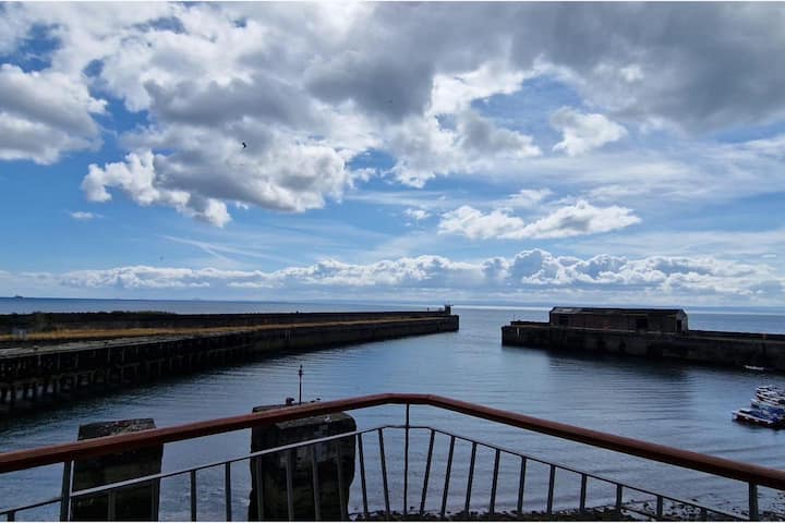 2 Bed-sleeps 5-parking-sea View - Kirkcaldy