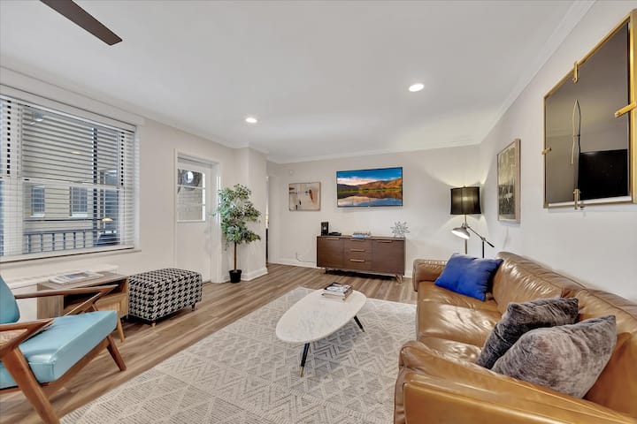 Modern Twist In A Historic Building, Sleeps 6 - Atlanta, GA