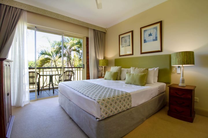 Three Bedroom Rainforest Villa - Port Douglas