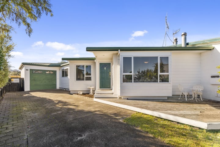 Hampstead Place Cutie - Taupō