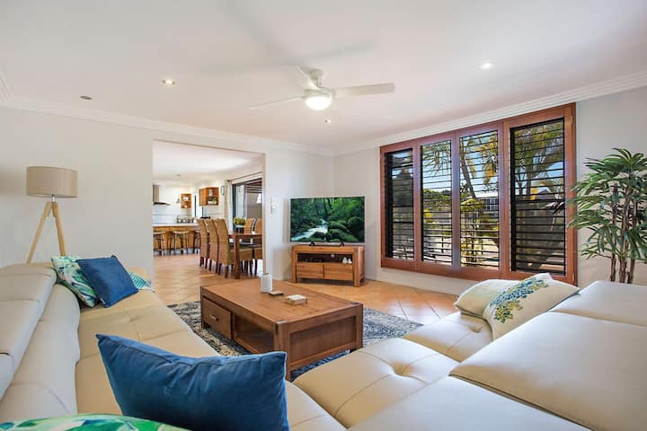 La Vida Coastal Luxury With Pool Broadbeach - Broadbeach