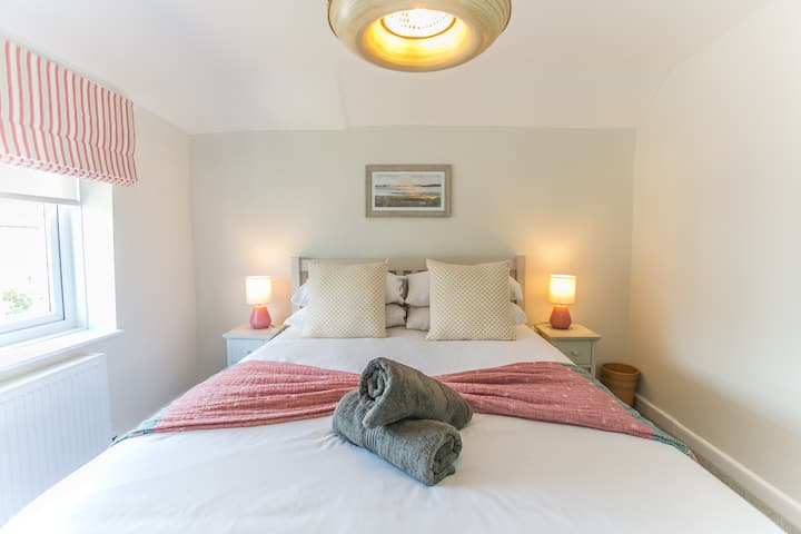 Shealing - East Wittering Fisherman's Cottage - Bosham