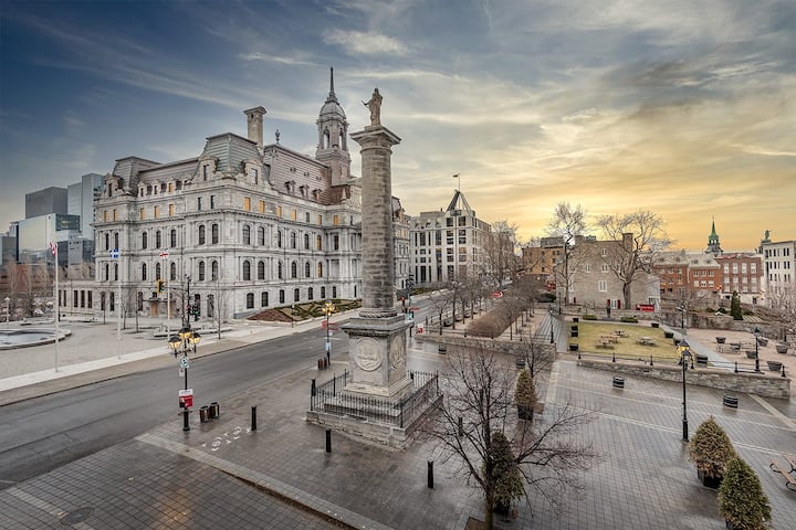 Chic 2br Stay In Old Port Steps From Basilica - Montreal
