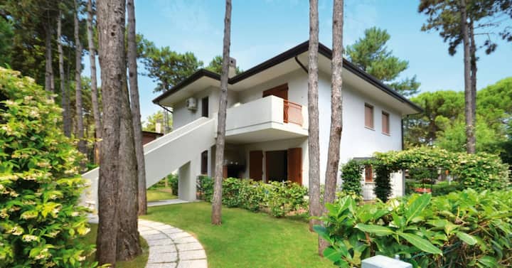 Belle Villa Au Premier éTage Avec Jardin Commun - Bibione Pineda