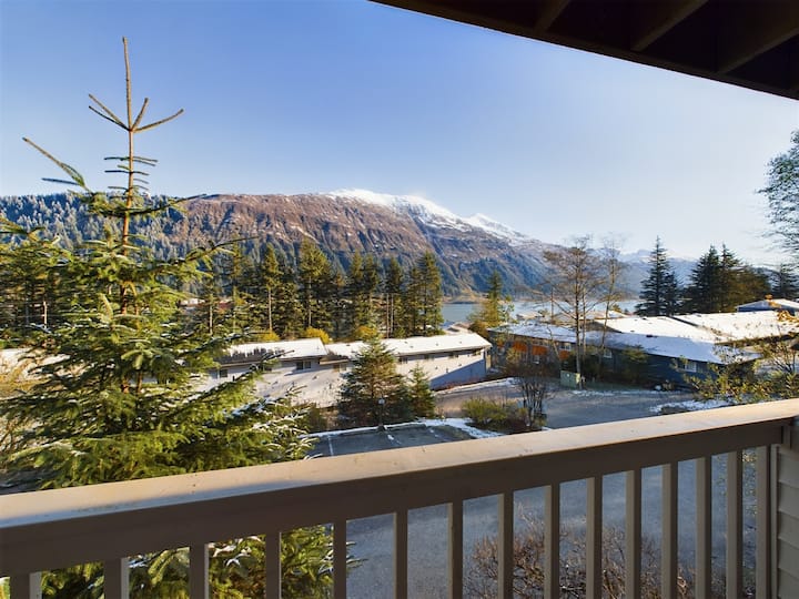 Retreat For Couples & Business Travelers With Stun - Juneau, AK