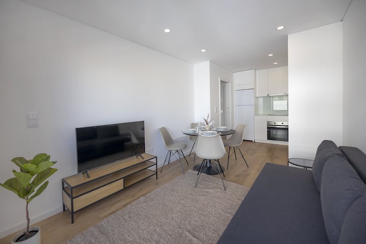 Flh Gaia Flat With Balcony - Vila Nova de Gaia