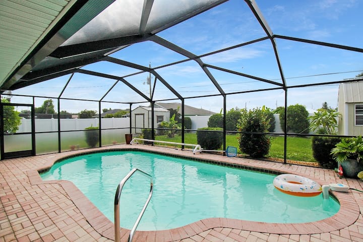 Family Friendly 2/2 Englewood Pool Home - Avalon - 마나소타 케이