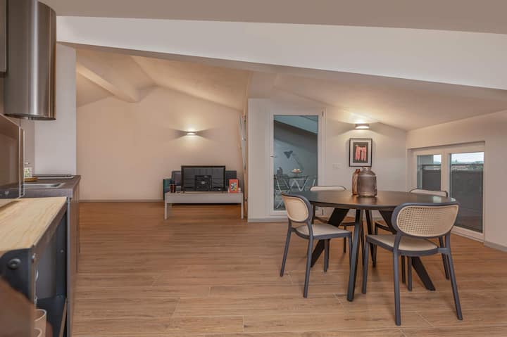 Mubra Apartments - Unit 406 - Verona