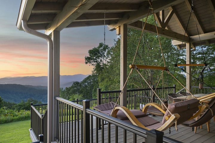 Asheville Home 15m From Downtown W Hot Tub & Sauna - Asheville, NC