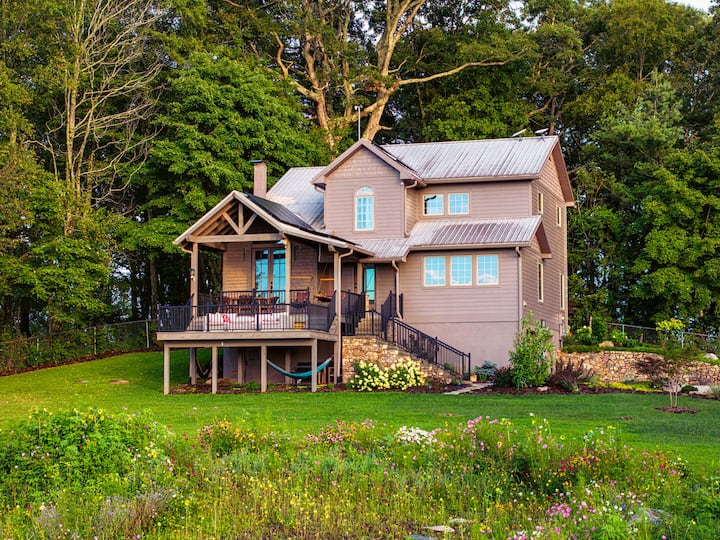 Asheville Home 15m From Downtown W Hot Tub & Sauna - Asheville