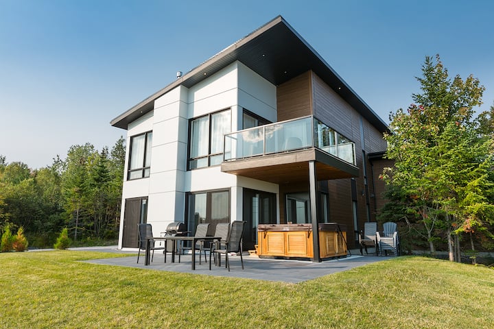 Une Salle De Loisirs Pour Vos Soirées Festives - Quebec