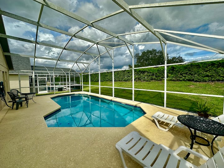 Grand Residential 4br Pool Home Near Disney Parks - Davenport, FL