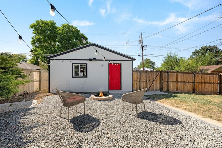 New! Cozy Lower-level, Pet-friendly Retreat - Aurora, CO