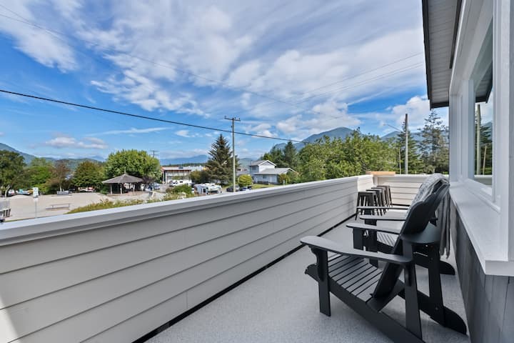 New* Downtown, Tonquin Beach, Culinary Lovers! - Tofino