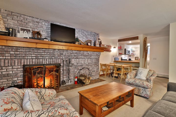 Cozy 2br Condo In Killington's Sunrise + Amenities - Killington, VT