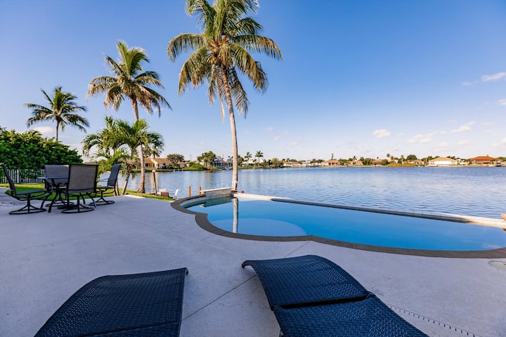 Stunning 3br Lakeview Home L Pool L Views - 케이프코럴