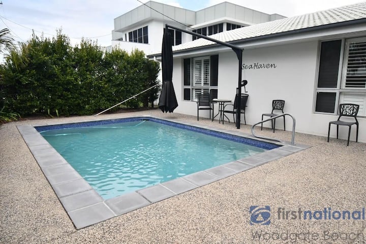 Dream Location With The Comforts Of Your Own Pool, - Woodgate