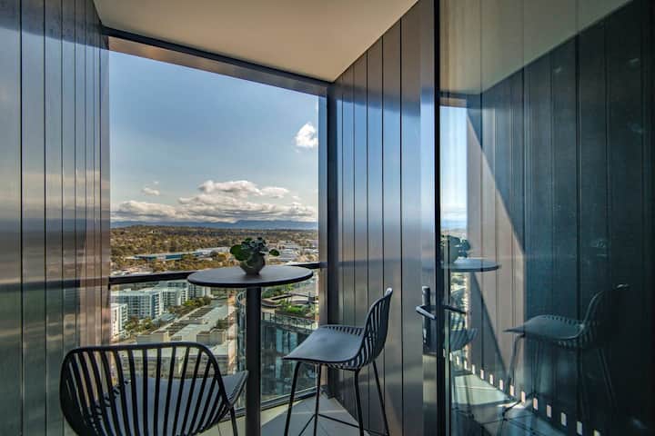 Penthouse Apartment In Belconnen - Canberra