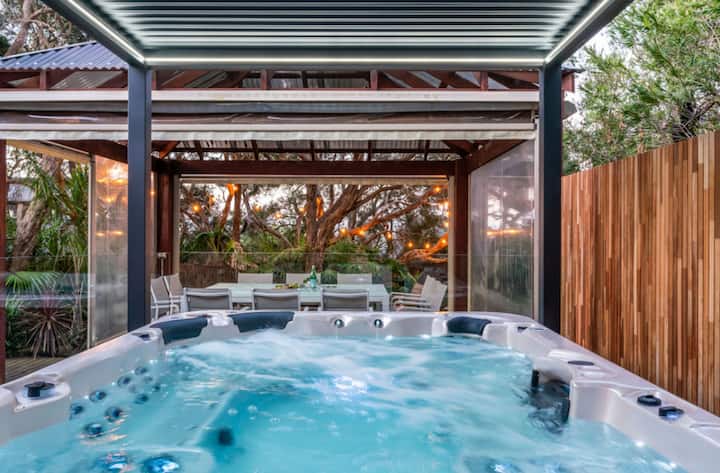 Sorrento Sailing | Cozy Escape With Private Spa! - Sorrento