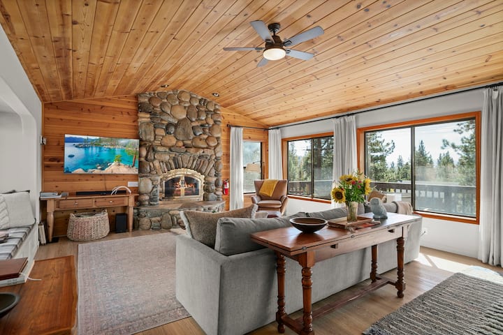 Modern Chalet, Game Room, Near Lake And Northstar - North Lake Tahoe, CA