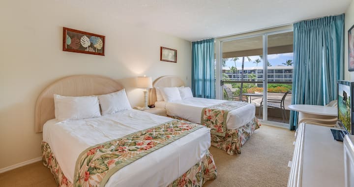 Relaxed Condo W/ Pool Access & Lanai - Maui, HI