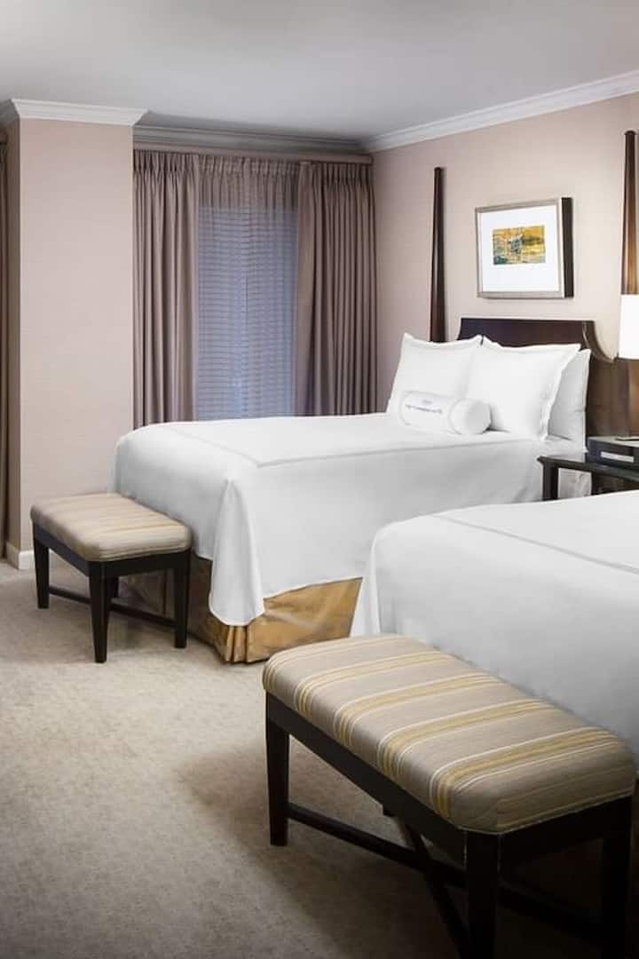 24/7 Fitness Center And In-room Spa Services - Southfield, MI