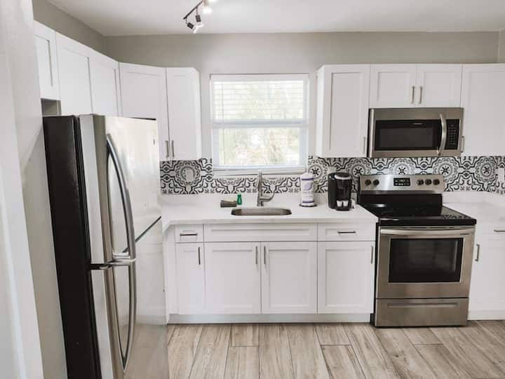 Rustic Retreats In The Heart Of Fort Lauderdale - Fort Lauderdale