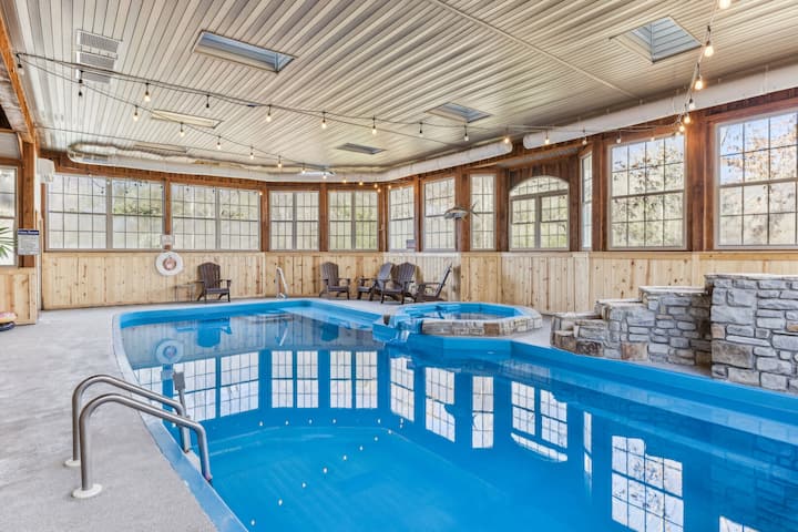 Escape To The Estate At Mill Creek | Private Pool - Gatlinburg, TN
