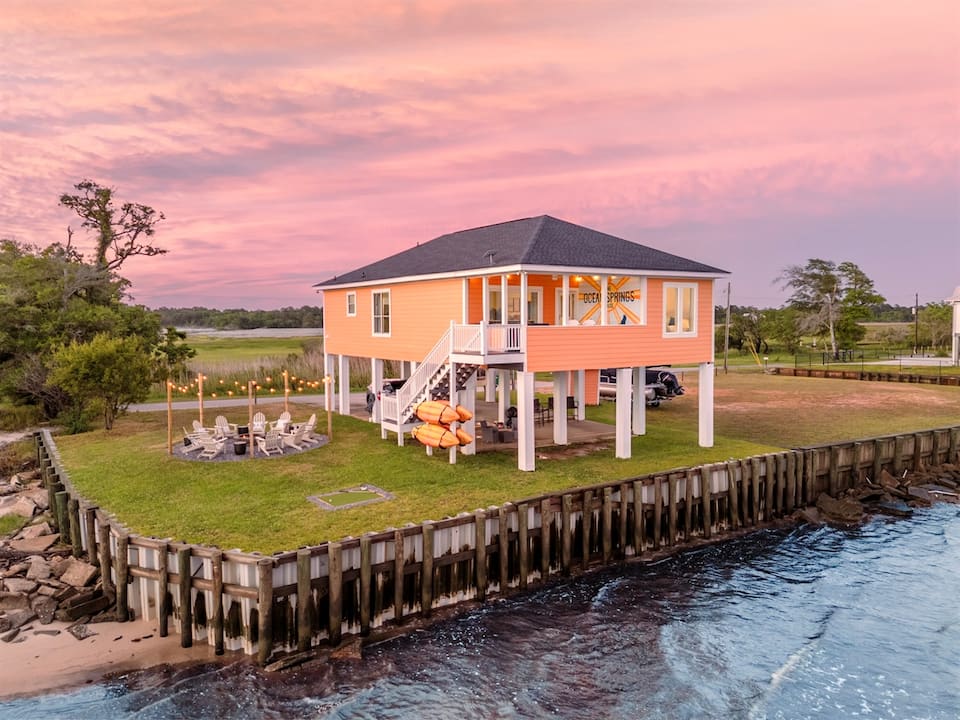 Biloxi Beach, Biloxi, MS Vacation Rentals - Airbnb