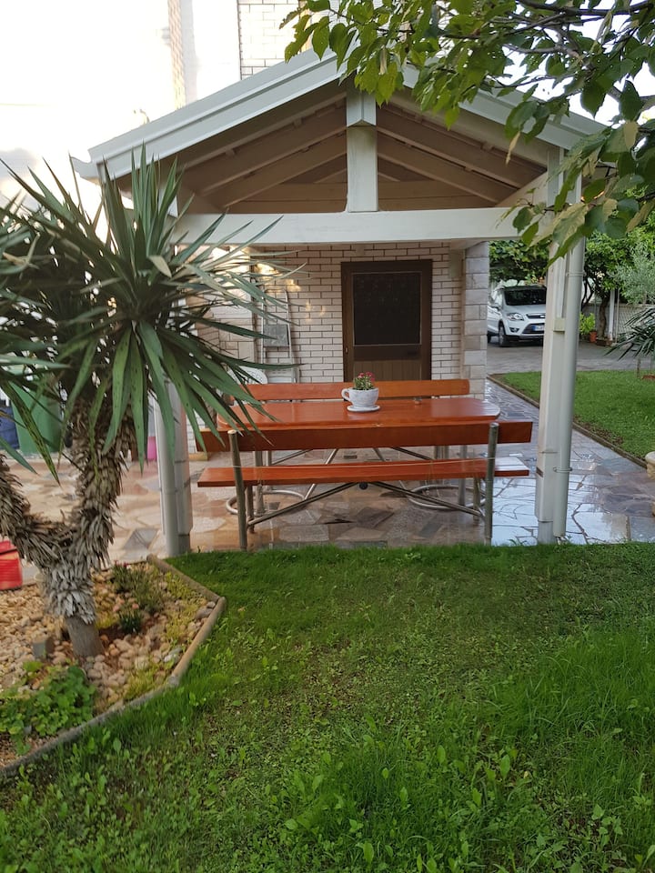 Gemütliches Appartement In Umag Mit Garten - Umago