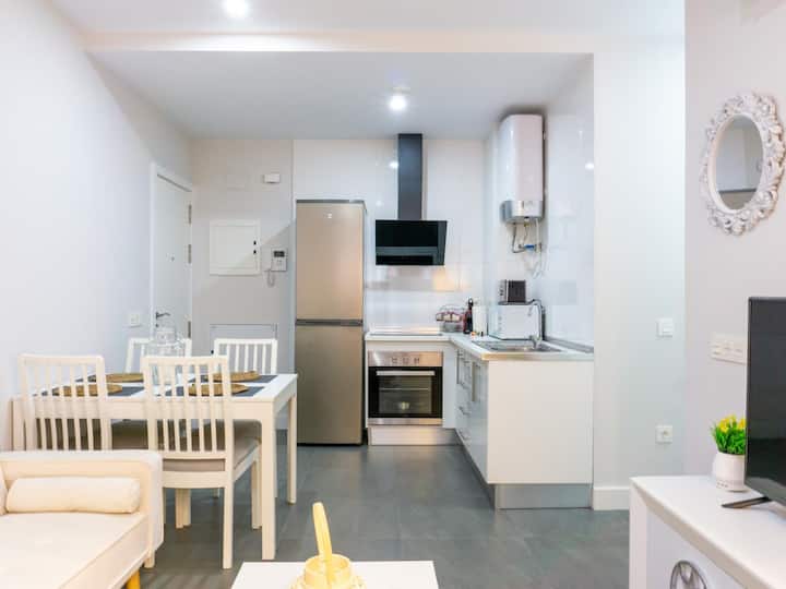 Sunset View Retreat - Fuengirola