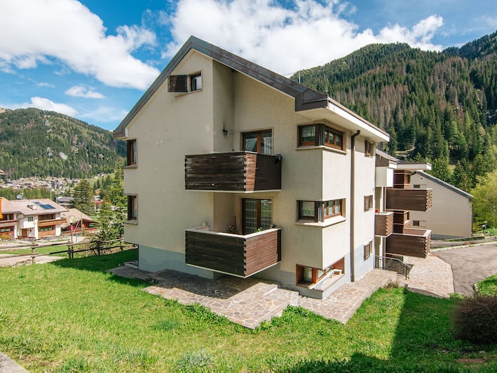 Cesa Del Sass By Interhome - Canazei