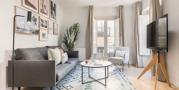 San Carlos Xiii - Madrid